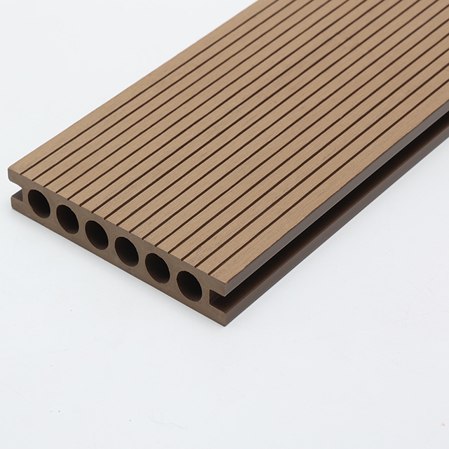 High-Quality Wood Plastic Composites Products - Vidar Material